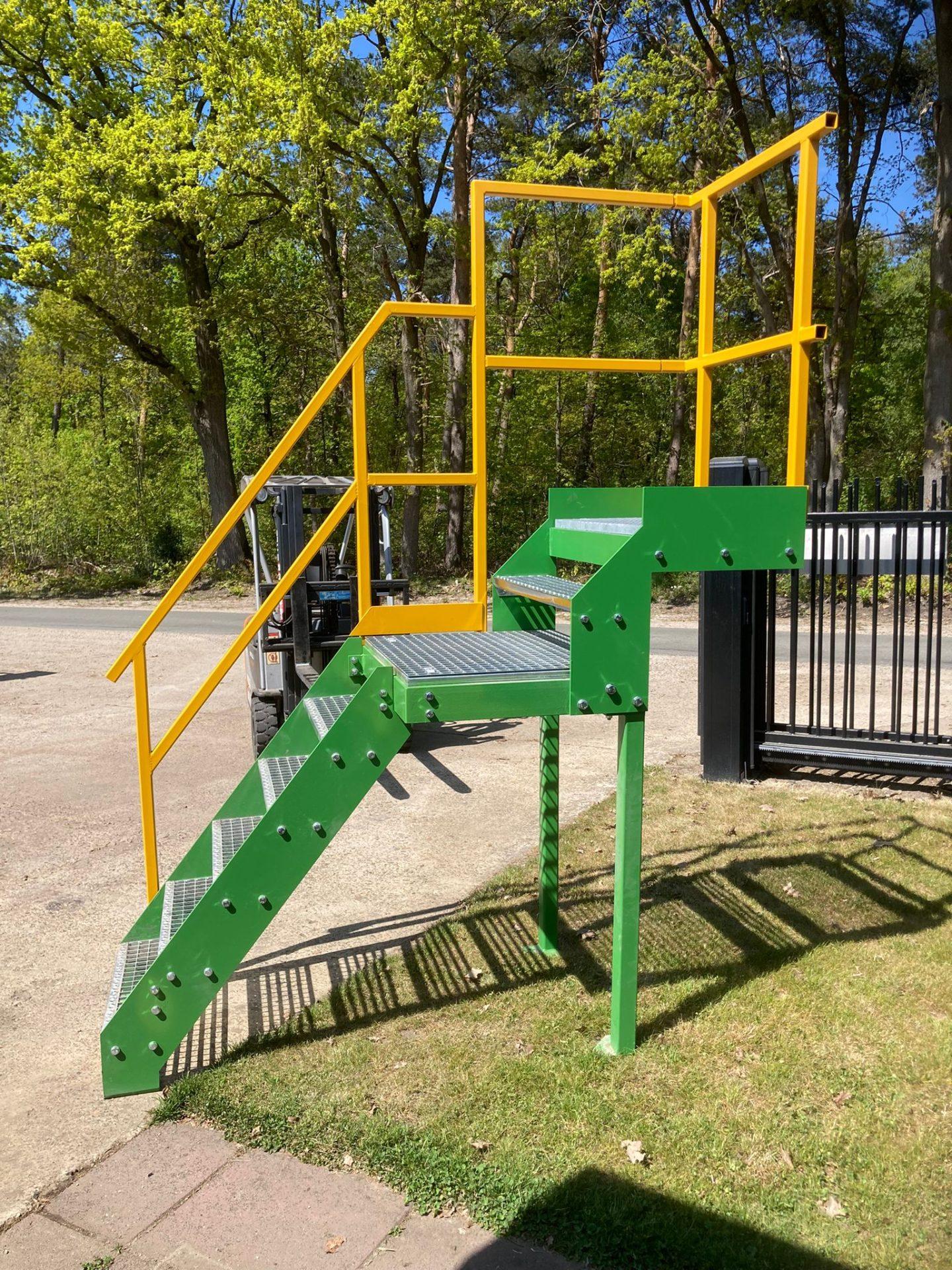 Trap & Bordes op maat - Algoneg – Industriële technieken